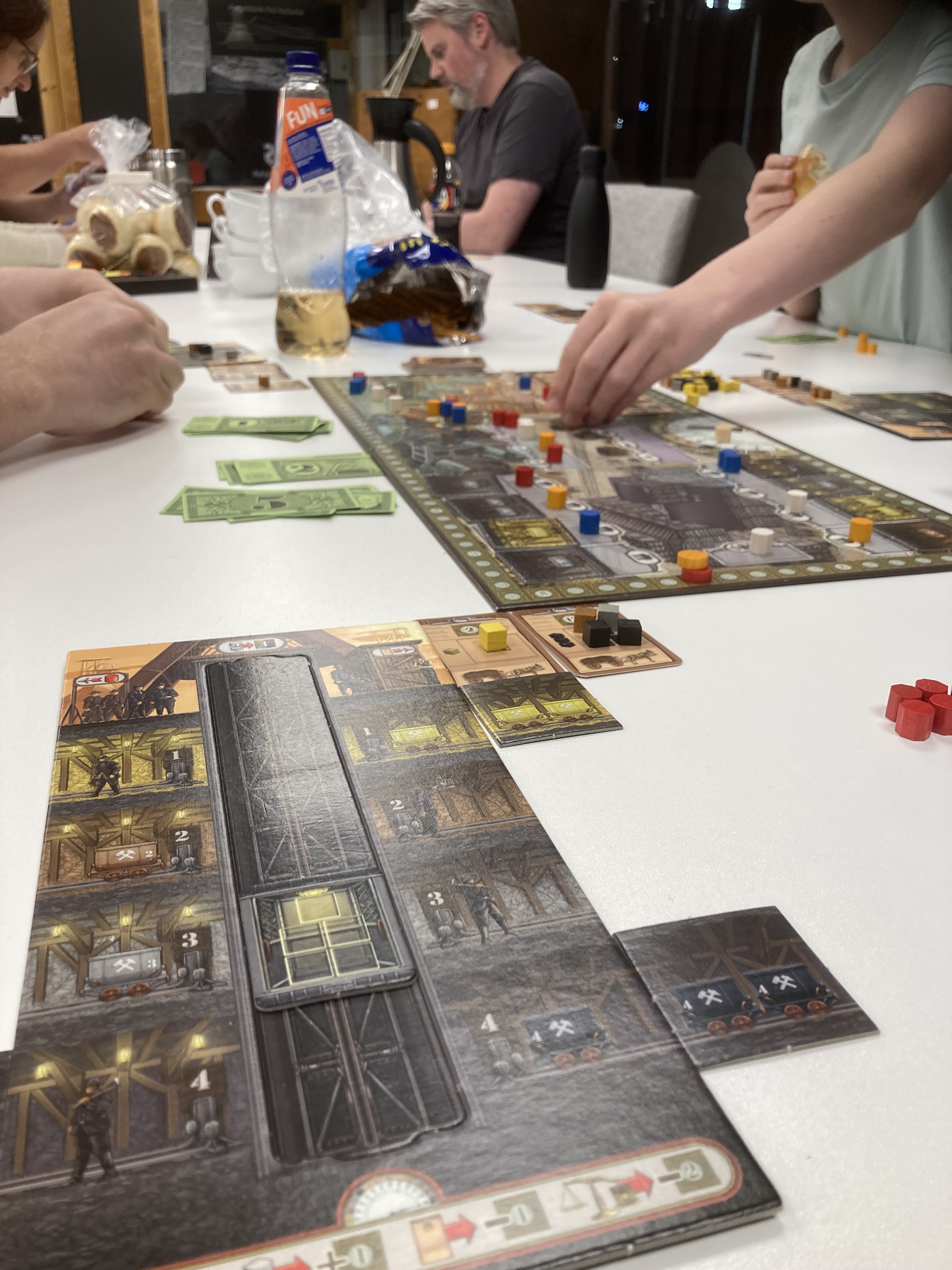 Tidlig start = mange spill – Preikestolen Gamers
